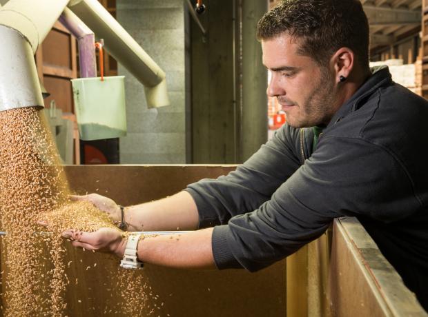 fenaco Genossenschaft: natürlich nah – de la terre à la table